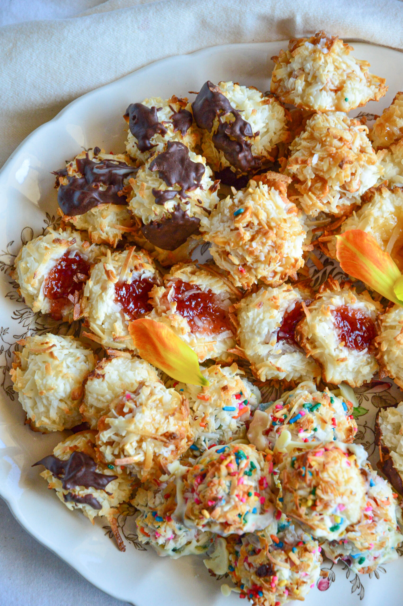 Best Chewy Coconut Macaroon Recipe - This Is How I Cook