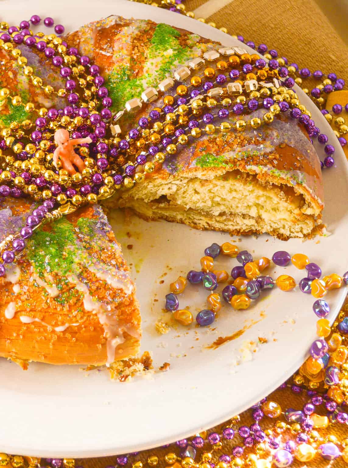 Traditional King Cake with Cream Cheese Filling - This Is How I Cook